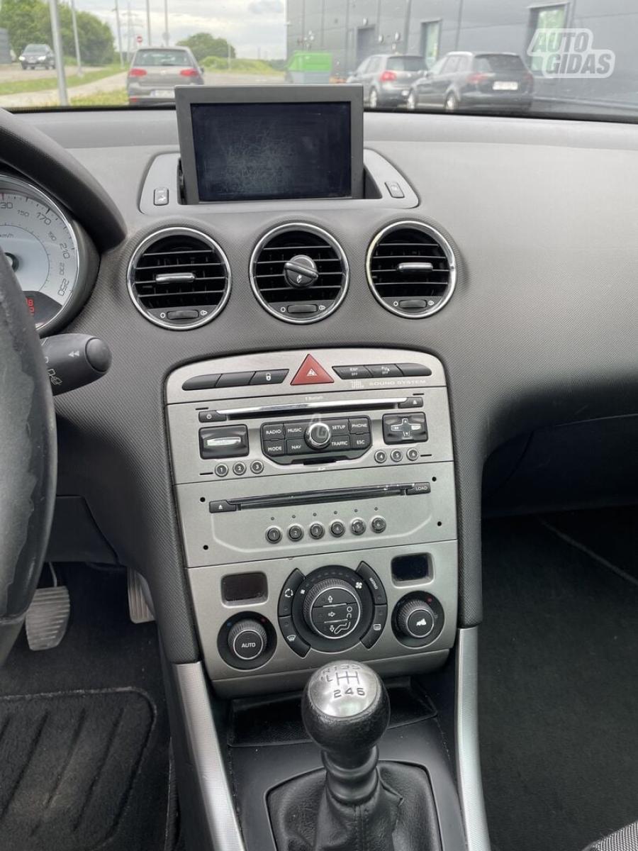 Peugeot 308 2009 in Kaunas, with an engine capacity of 1.60 L and mileage of 290 thousand km for 2200 €, photo 12 on AUTOMOTO.COM.LV