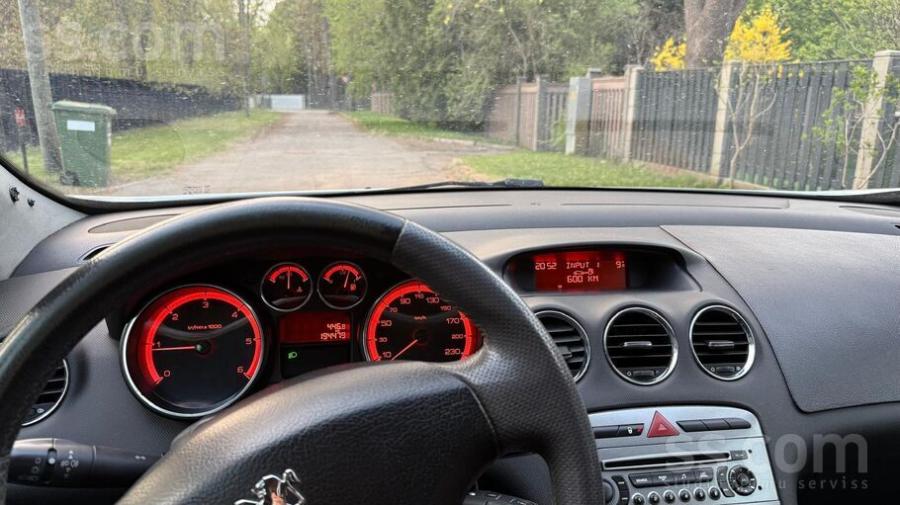 Peugeot 308 2009 in Riga, with an engine capacity of 1.60 L and mileage of 192 thousand km for 2500 €, photo 7 on AUTOMOTO.COM.LV