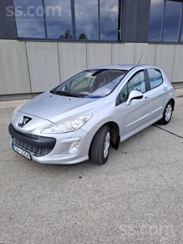 Пежо 308 2009 в Рига, объемом двигателя 1.60 л и пробегом 215 тыс. км за 3250 €, фото 1 на AUTOMOTO.COM.LV