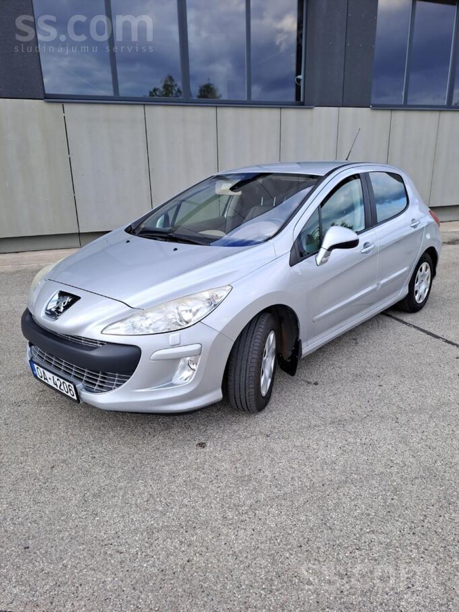Peugeot 308 2009 Rīga, ar dzinēja tilpumu 1.60 L un nobraukumu 215 tūkst. km par 3250 €, foto 1 vietnē AUTOMOTO.COM.LV
