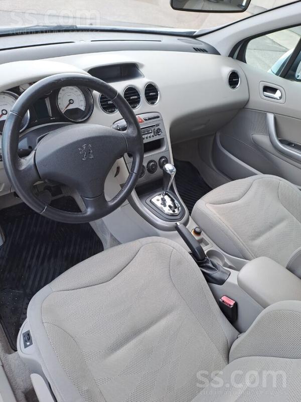 Пежо 308 2009 в Рига, объемом двигателя 1.60 л и пробегом 215 тыс. км за 3250 €, фото 7 на AUTOMOTO.COM.LV