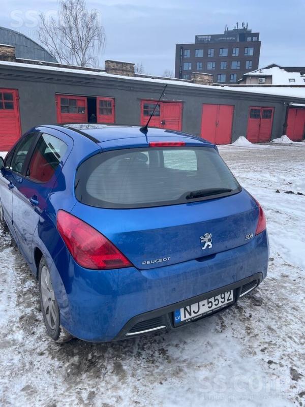 Пежо 308 2009 в Рига, объемом двигателя 2.00 л и пробегом 206 тыс. км за 2950 €, фото 2 на AUTOMOTO.COM.LV