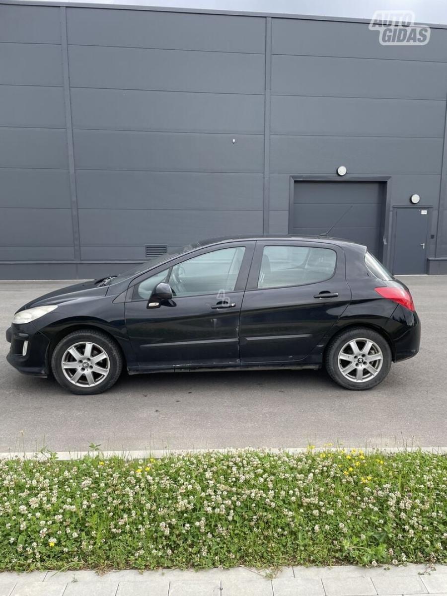 Peugeot 308 2009 in Kaunas, with an engine capacity of 1.60 L and mileage of 290 thousand km for 2100 €, photo 8 on AUTOMOTO.COM.LV