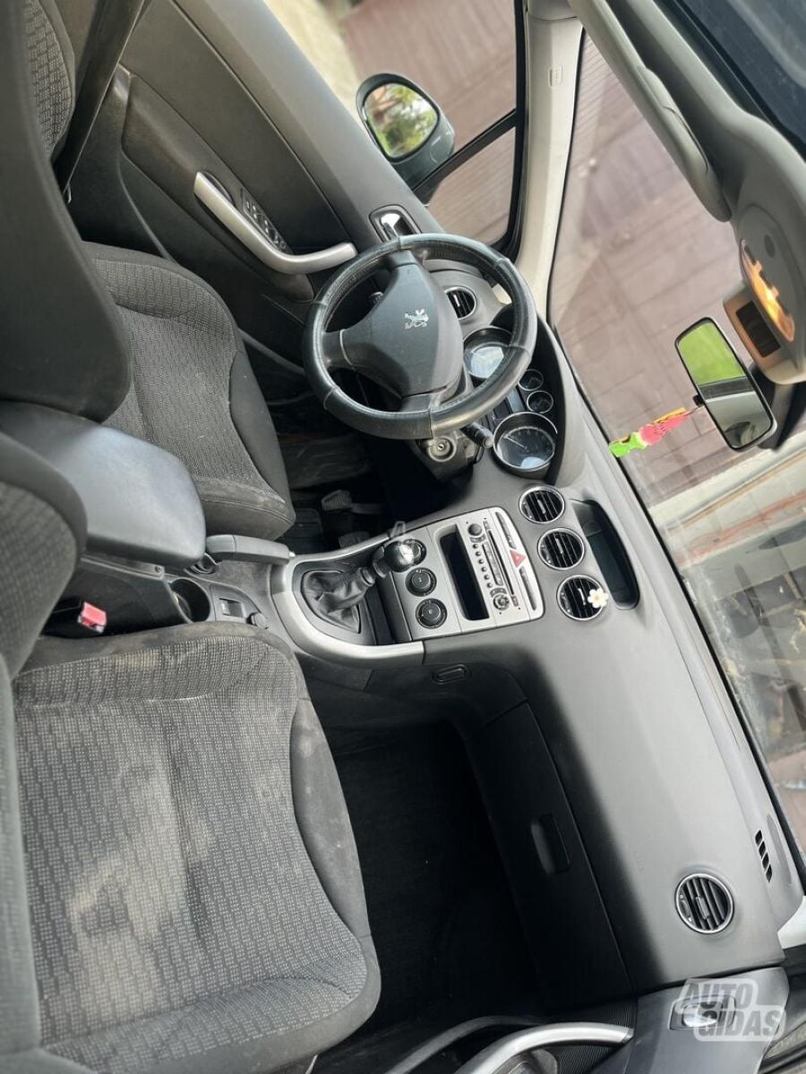Peugeot 308 2009 in Vilnius, with an engine capacity of 1.60 L and mileage of 335 thousand km for 750 €, photo 14 on AUTOMOTO.COM.LV