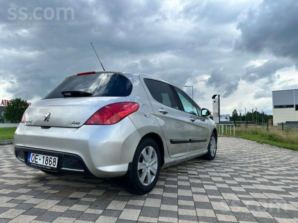 Peugeot 308 2010 Jelgava, ar dzinēja tilpumu 1.60 L un nobraukumu 214 tūkst. km par 1700 €, foto 6 vietnē AUTOMOTO.COM.LV