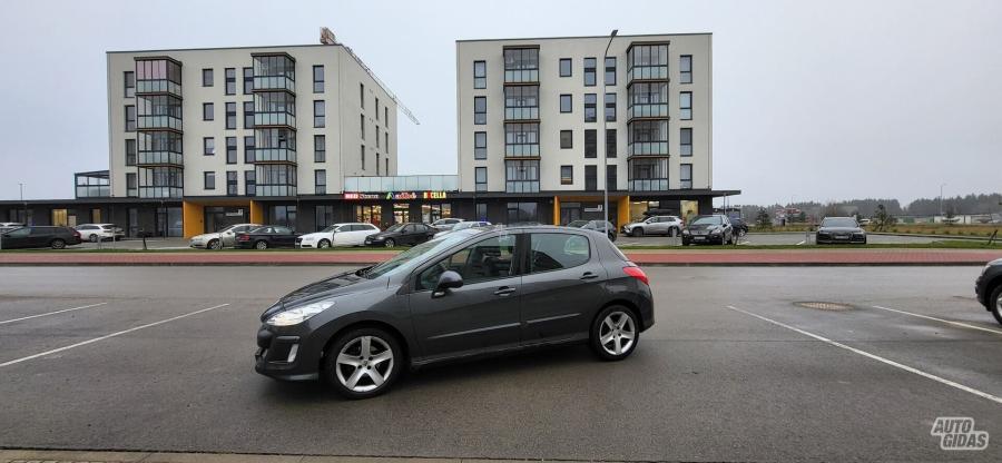Peugeot 308 2010 in Klaipeda, with an engine capacity of 1.60 L and mileage of 381 thousand km for 1650 €, photo 3 on AUTOMOTO.COM.LV