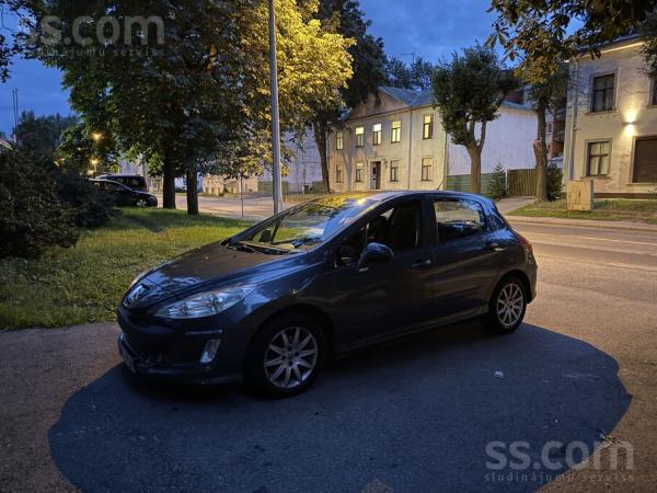 Peugeot 308 2010 Rīga, ar dzinēja tilpumu 1.60 L un nobraukumu 244 tūkst. km par 1800 €, foto 3 vietnē AUTOMOTO.COM.LV