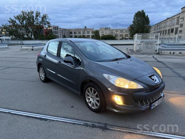 Peugeot 308 2010 Rīga, ar dzinēja tilpumu 1.60 L un nobraukumu 244 tūkst. km par 1800 €, foto 8 vietnē AUTOMOTO.COM.LV