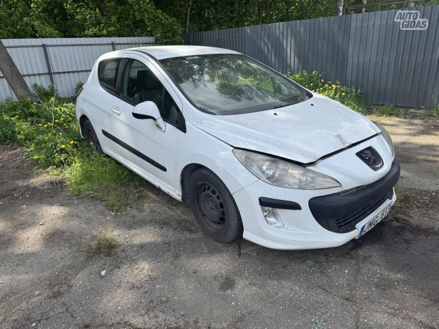 Peugeot 308 2010 Viļņa, ar dzinēja tilpumu 1.60 L un nobraukumu 210 tūkst. km par 500 €, foto 3 vietnē AUTOMOTO.COM.LV