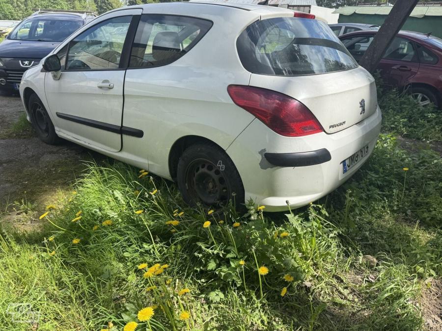 Peugeot 308 2010 Viļņa, ar dzinēja tilpumu 1.60 L un nobraukumu 210 tūkst. km par 500 €, foto 6 vietnē AUTOMOTO.COM.LV