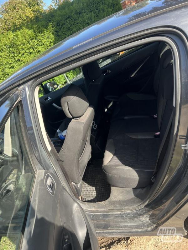 Peugeot 308 2010 Vilkaviškis, ar dzinēja tilpumu 1.60 L un nobraukumu 370 tūkst. km par 700 €, foto 7 vietnē AUTOMOTO.COM.LV