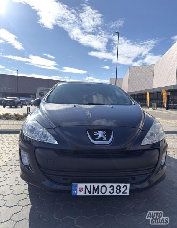 Peugeot 308 2011 Panevēža, ar dzinēja tilpumu 1.60 L un nobraukumu 314 tūkst. km par 2000 €, foto 3 vietnē AUTOMOTO.COM.LV