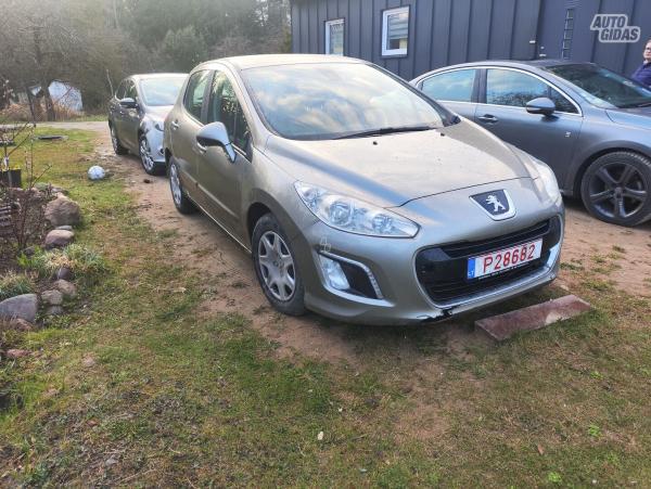 Peugeot 308 2011 Viļņa, ar dzinēja tilpumu 1.60 L un nobraukumu 328 tūkst. km par 1250 €, foto 2 vietnē AUTOMOTO.COM.LV