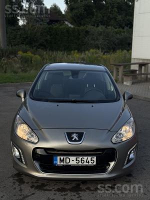 Peugeot 308 2013 Rīga, ar dzinēja tilpumu 1.60 L un nobraukumu 422 tūkst. km par 3550 €, foto 2 vietnē AUTOMOTO.COM.LV