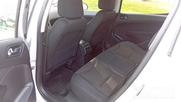 Peugeot 308 2013 in Liepaja, with an engine capacity of 1.60 L and mileage of 0 thousand km for 2750 €, photo 10 on AUTOMOTO.COM.LV