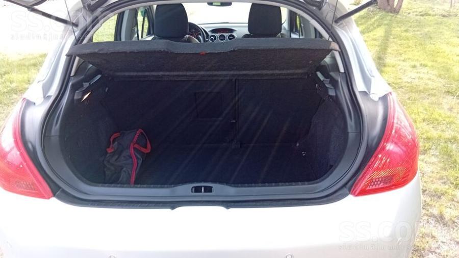 Peugeot 308 2013 Liepāja, ar dzinēja tilpumu 1.60 L un nobraukumu 0 tūkst. km par 2750 €, foto 12 vietnē AUTOMOTO.COM.LV