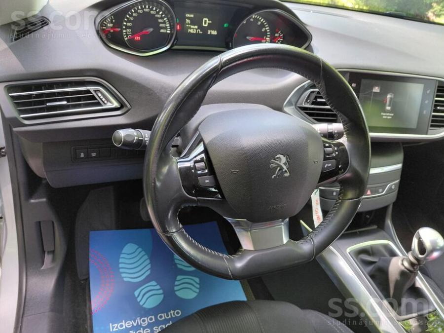 Peugeot 308 2014 Talsi, ar dzinēja tilpumu 1.20 L un nobraukumu 146 tūkst. km par 5350 €, foto 13 vietnē AUTOMOTO.COM.LV