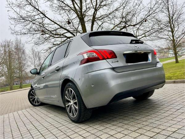 Peugeot 308 2015 in Siauliai, with an engine capacity of 2.00 L and mileage of 169 thousand km for 7250 €, photo 7 on AUTOMOTO.COM.LV