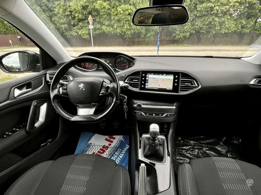 Peugeot 308 2015 Šauļi, ar dzinēja tilpumu 1.60 L un nobraukumu 201 tūkst. km par 5850 €, foto 4 vietnē AUTOMOTO.COM.LV