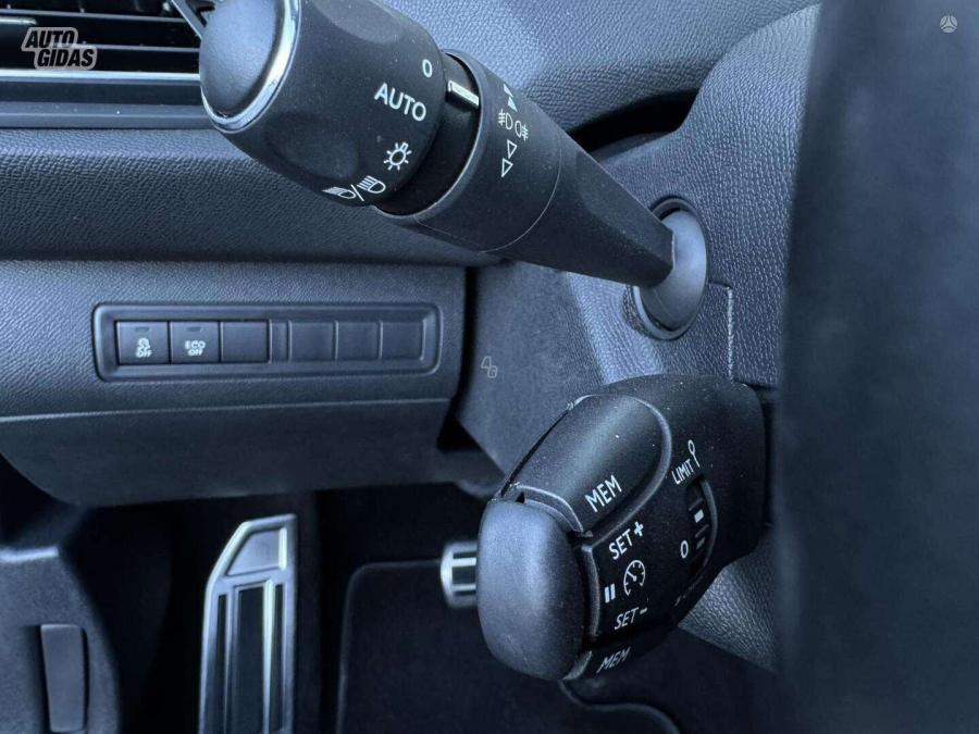 Peugeot 308 2015 in Vilnius, with an engine capacity of 1.20 L and mileage of 125 thousand km for 7900 €, photo 20 on AUTOMOTO.COM.LV
