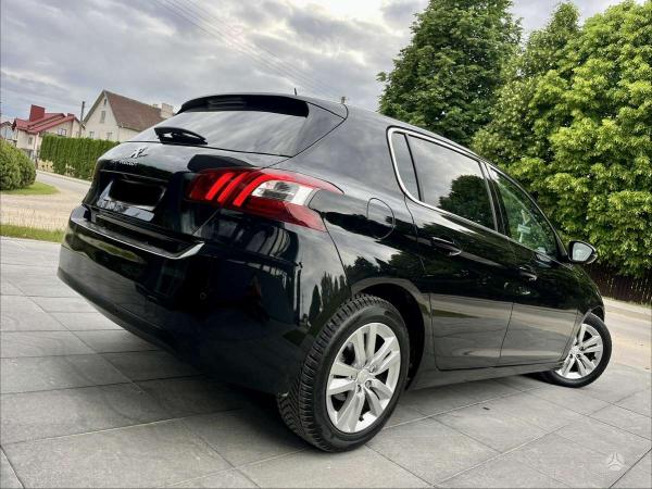 Peugeot 308 2015 in Siauliai, with an engine capacity of 1.60 L and mileage of 2 thousand km for 5899 €, photo 6 on AUTOMOTO.COM.LV