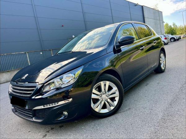 Peugeot 308 2015 in Siauliai, with an engine capacity of 1.60 L and mileage of 200 thousand km for 5850 €, photo 4 on AUTOMOTO.COM.LV