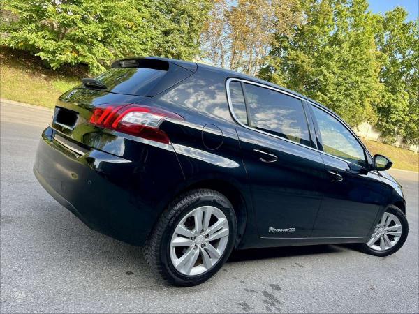 Peugeot 308 2015 in Siauliai, with an engine capacity of 1.60 L and mileage of 200 thousand km for 5850 €, photo 8 on AUTOMOTO.COM.LV