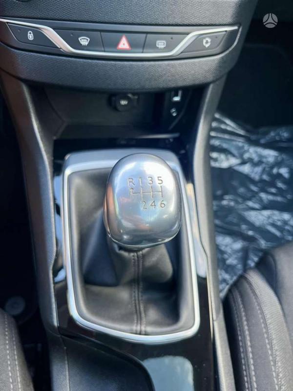 Peugeot 308 2015 Šauļi, ar dzinēja tilpumu 1.60 L un nobraukumu 200 tūkst. km par 5850 €, foto 10 vietnē AUTOMOTO.COM.LV