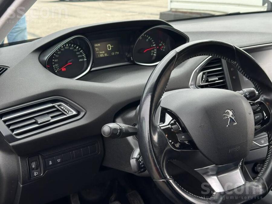 Peugeot 308 2016 Rīga, ar dzinēja tilpumu 1.60 L un nobraukumu 119 tūkst. km par 6500 €, foto 13 vietnē AUTOMOTO.COM.LV