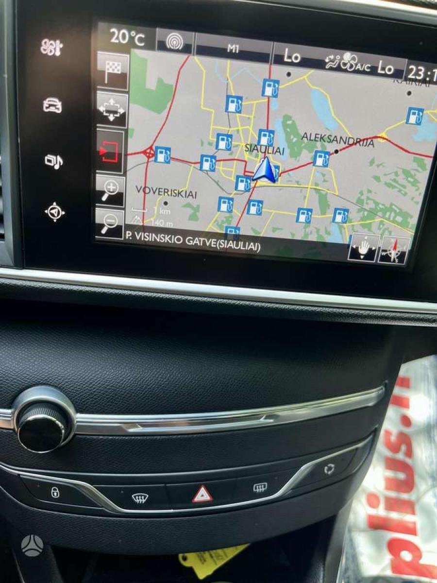 Peugeot 308 2016 in Siauliai, with an engine capacity of 2.00 L and mileage of 250 thousand km for 8300 €, photo 15 on AUTOMOTO.COM.LV
