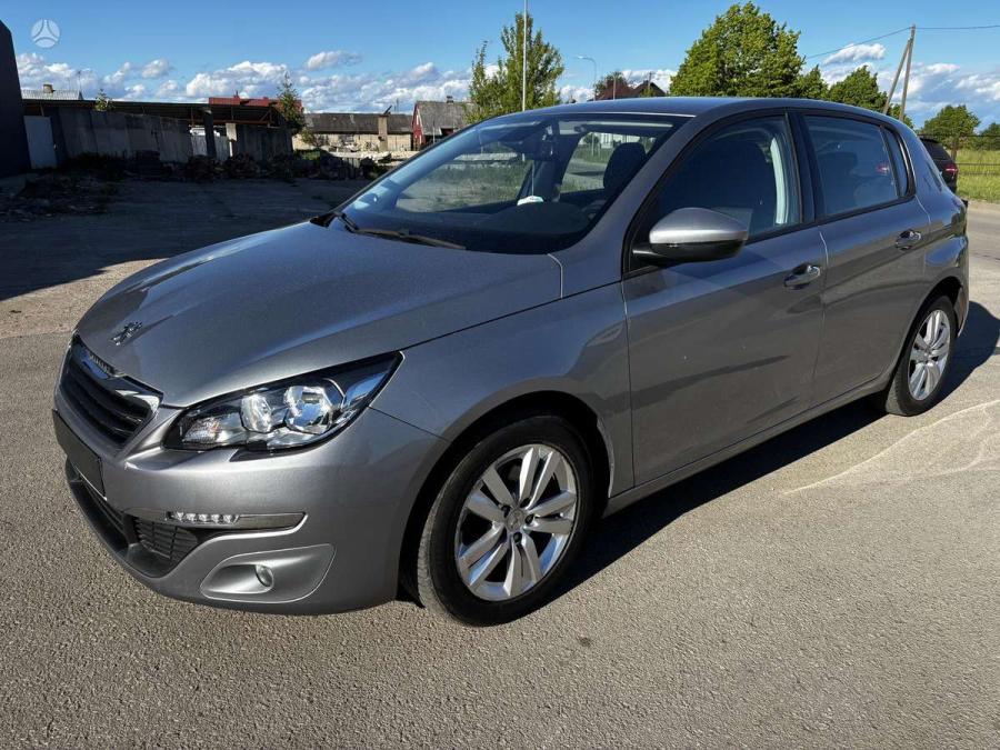 Peugeot 308 2016 in Taurage, with an engine capacity of 1.56 L and mileage of 210 thousand km for 5400 €, photo 1 on AUTOMOTO.COM.LV