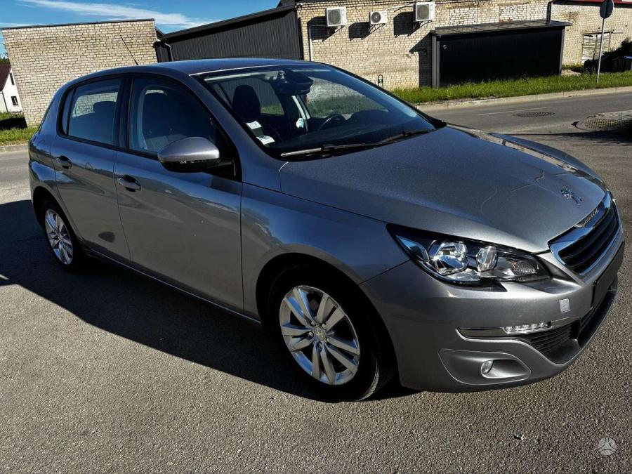 Peugeot 308 2016 in Taurage, with an engine capacity of 1.56 L and mileage of 210 thousand km for 5400 €, photo 3 on AUTOMOTO.COM.LV