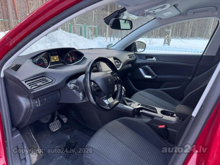 Peugeot 308 2017 Tallina, ar dzinēja tilpumu 1.60 L un nobraukumu 170 tūkst. km par 8200 €, foto 8 vietnē AUTOMOTO.COM.LV