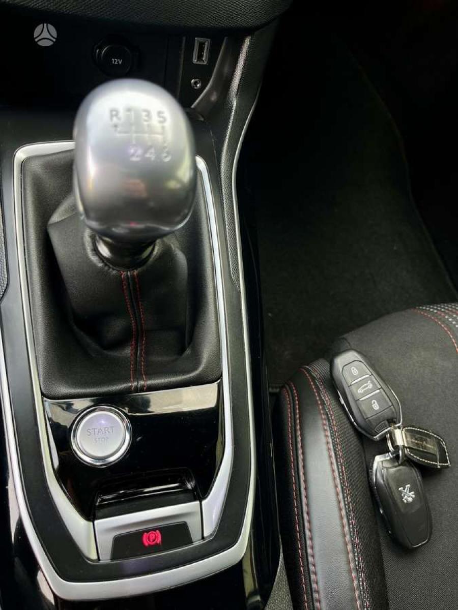 Peugeot 308 2017 Šauļi, ar dzinēja tilpumu 1.60 L un nobraukumu 265 tūkst. km par 6900 €, foto 18 vietnē AUTOMOTO.COM.LV