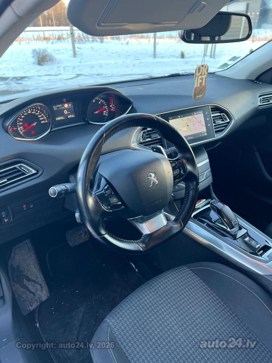 Peugeot 308 2018 in Parnu, with an engine capacity of 1.50 L and mileage of 238 thousand km for 7450 €, photo 11 on AUTOMOTO.COM.LV