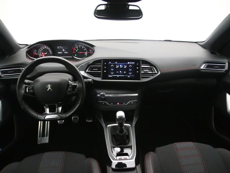 Peugeot 308 2018 Viļņa, ar dzinēja tilpumu 1.20 L un nobraukumu 160 tūkst. km par 7999 €, foto 3 vietnē AUTOMOTO.COM.LV