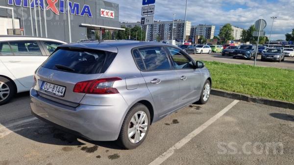 Peugeot 308 2018 in Riga, with an engine capacity of 1.20 L and mileage of 118 thousand km for 5500 €, photo 7 on AUTOMOTO.COM.LV