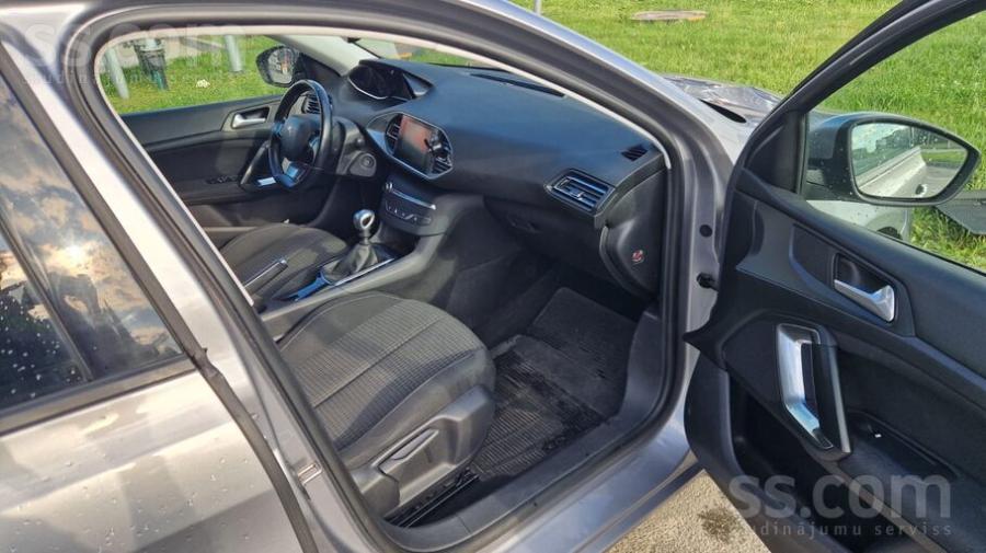 Peugeot 308 2018 Rīga, ar dzinēja tilpumu 1.20 L un nobraukumu 118 tūkst. km par 5500 €, foto 17 vietnē AUTOMOTO.COM.LV