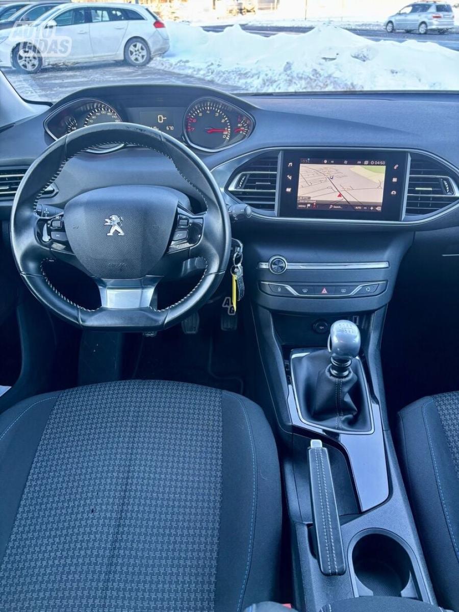 Peugeot 308 2019 Viļņa, ar dzinēja tilpumu 1.20 L un nobraukumu 60 tūkst. km par 5800 €, foto 16 vietnē AUTOMOTO.COM.LV