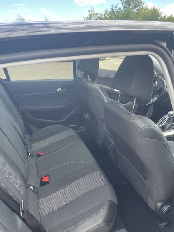Peugeot 308 2020 in Jurbarkas, with an engine capacity of 1.50 L and mileage of 162 thousand km for 6200 €, photo 7 on AUTOMOTO.COM.LV