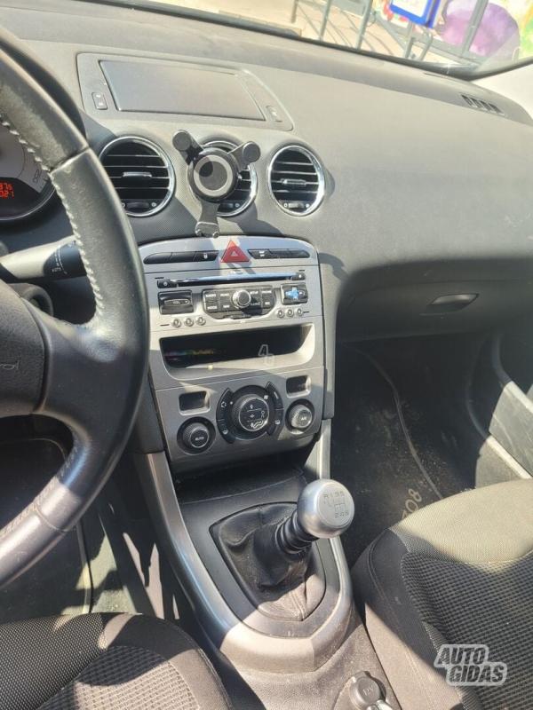 Peugeot 308 2021 Viļņa, ar dzinēja tilpumu 1.60 L un nobraukumu 295 tūkst. km par 1300 €, foto 7 vietnē AUTOMOTO.COM.LV