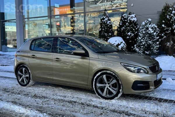 Orange Peugeot 308 2018 in Riga, with an engine capacity of 1.20 L and mileage of 105 thousand km for 7900 €, photo 1 on AUTOMOTO.COM.LV