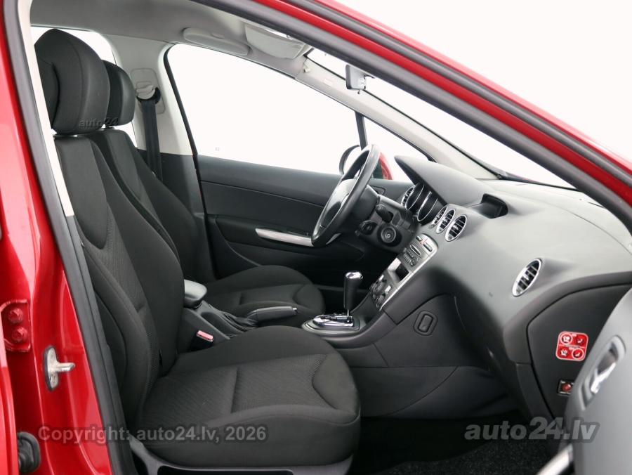Красный Пежо 308 2008 в Таллин, объемом двигателя 1.60 л и пробегом 139 тыс. км за 2799 €, фото 7 на AUTOMOTO.COM.LV