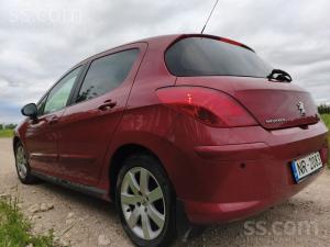 Красный Пежо 308 2008 в Рига, объемом двигателя 1.60 л и пробегом 171 тыс. км за 2300 €, фото 7 на AUTOMOTO.COM.LV