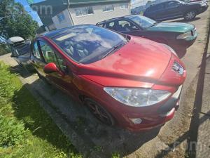 Red Peugeot 308 2008 in Riga, with an engine capacity of 1.60 L and mileage of 251 thousand km for 450 €, photo 3 on AUTOMOTO.COM.LV