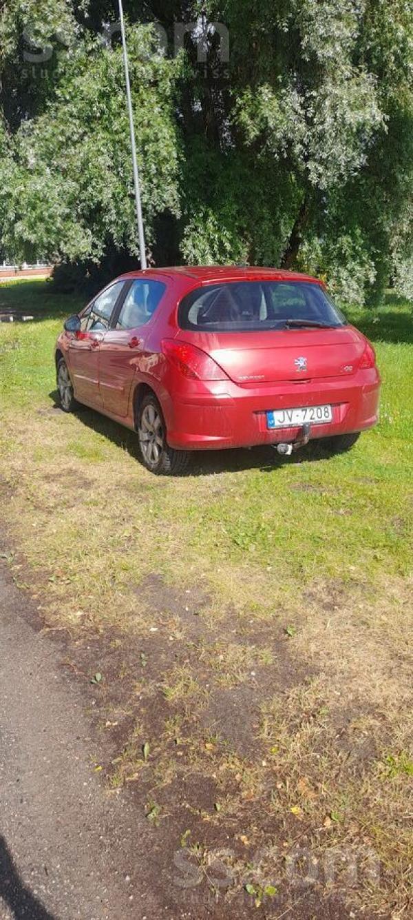 Красный Пежо 308 2008 в Талси, объемом двигателя 1.60 л и пробегом 301 тыс. км за 1250 €, фото 3 на AUTOMOTO.COM.LV