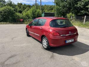 Red Peugeot 308 2008 in Siauliai, with an engine capacity of 1.60 L and mileage of 293 thousand km for 1199 €, photo 7 on AUTOMOTO.COM.LV
