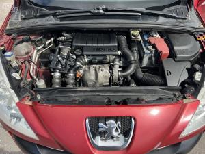 Red Peugeot 308 2008 in Siauliai, with an engine capacity of 1.60 L and mileage of 293 thousand km for 1199 €, photo 27 on AUTOMOTO.COM.LV
