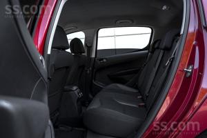 Красный Пежо 308 2008 в Рига, объемом двигателя 1.60 л и пробегом 175 тыс. км за 1990 €, фото 12 на AUTOMOTO.COM.LV
