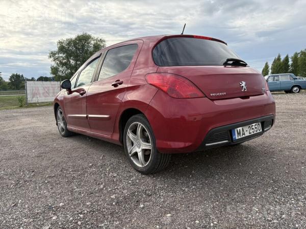 Sarkans Peugeot 308 2009 Daugavpils, ar dzinēja tilpumu 1.60 L un nobraukumu 205 tūkst. km par 2450 €, foto 3 vietnē AUTOMOTO.COM.LV
